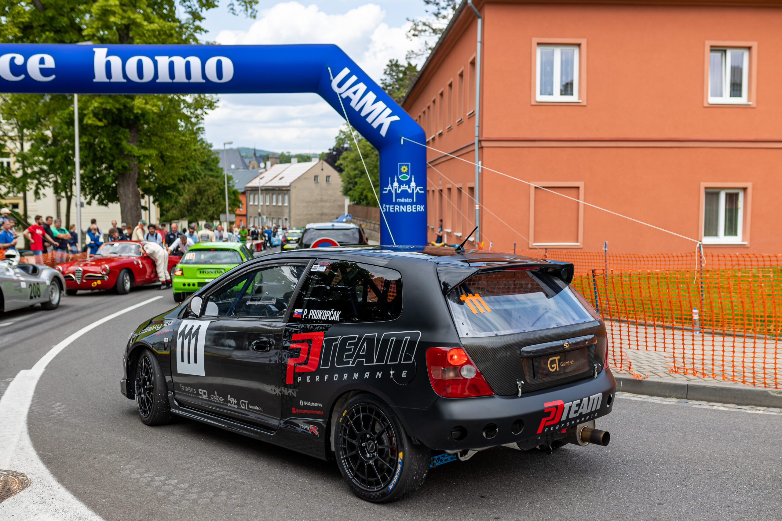 MAK @ INTERNATIONAL PARTNERS: CDM - MAK NEW