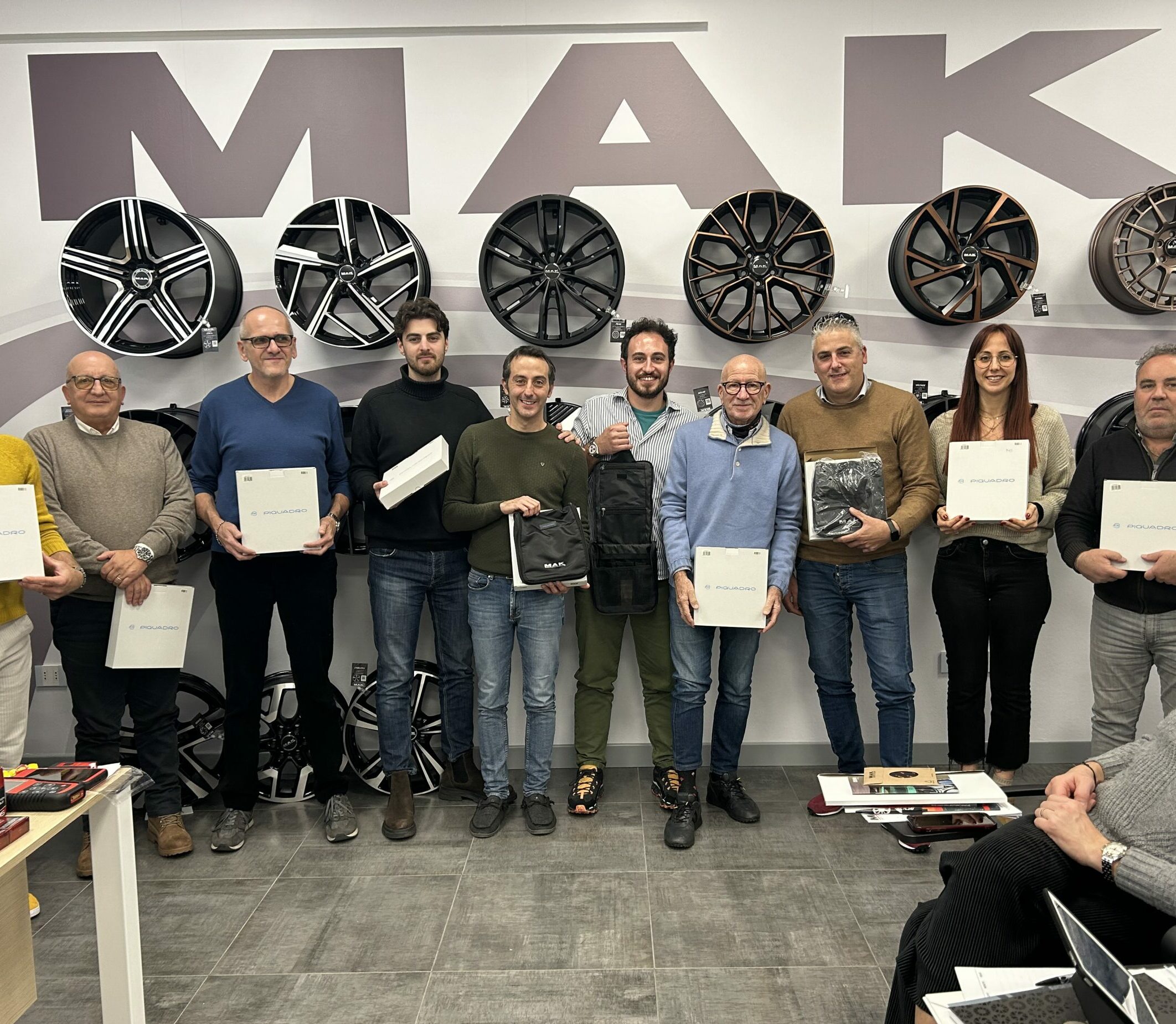 MAK @ TEAM BUILDING: SALES MEETING - MAK NEW